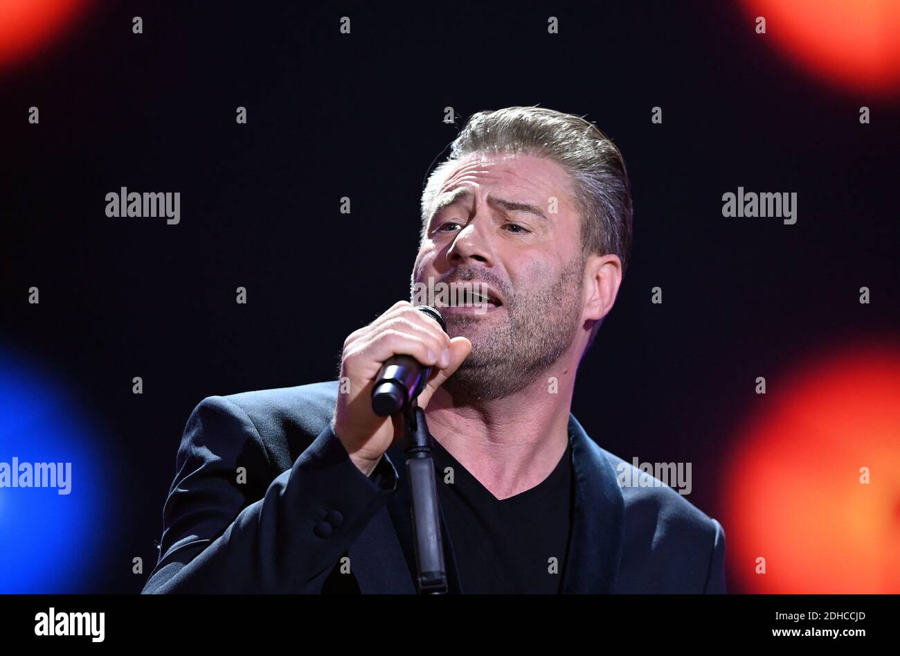 Singer sasha hi-res stock photography and images - Alamy