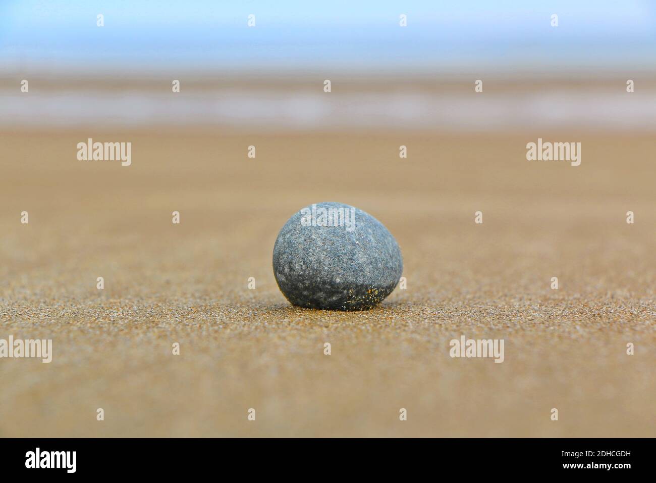 Round stone pillar hi-res stock photography and images - Alamy
