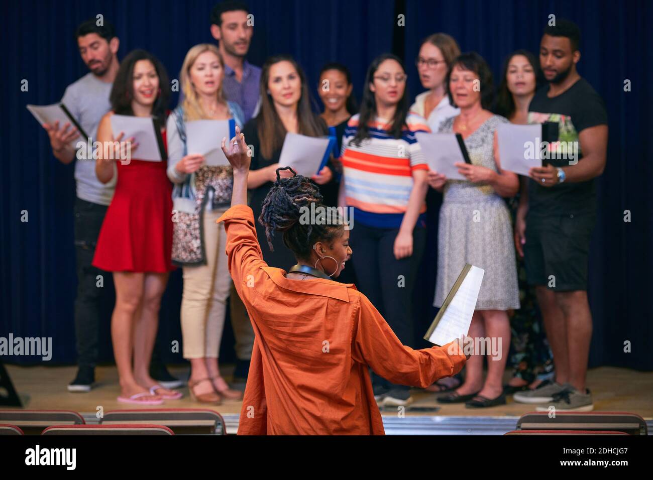 Female conductor hi-res stock photography and images - Alamy