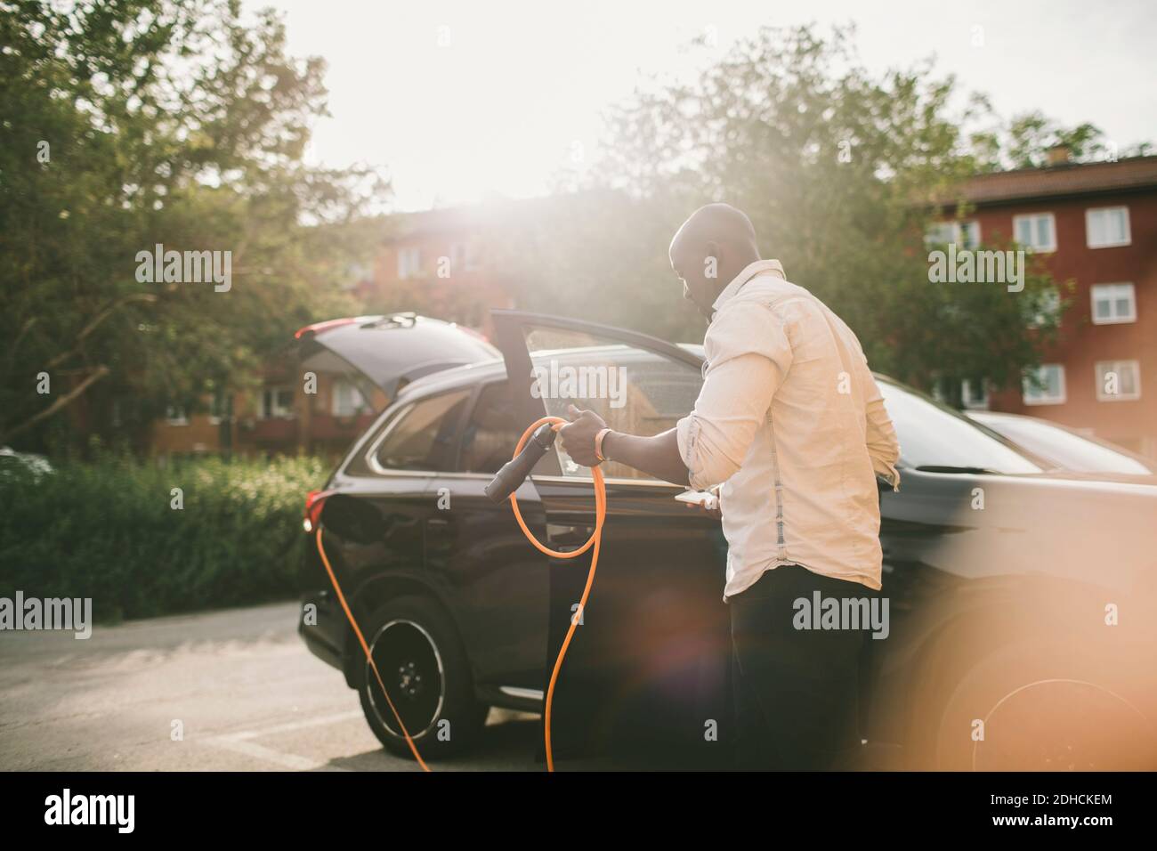 Man holding cable flare hi-res stock photography and images - Alamy