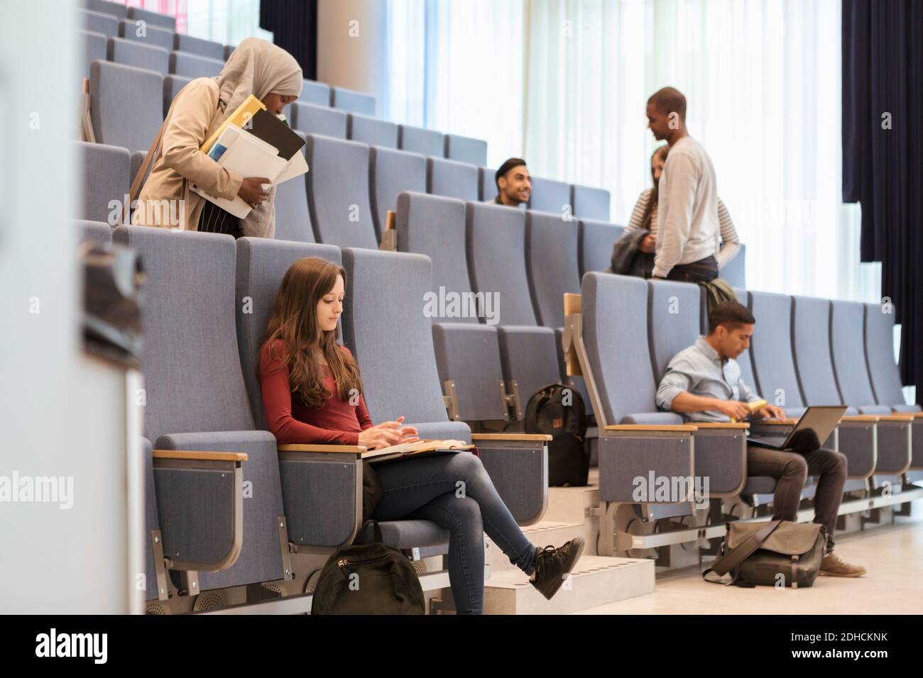 African american student lecture hall hi-res stock photography and ...