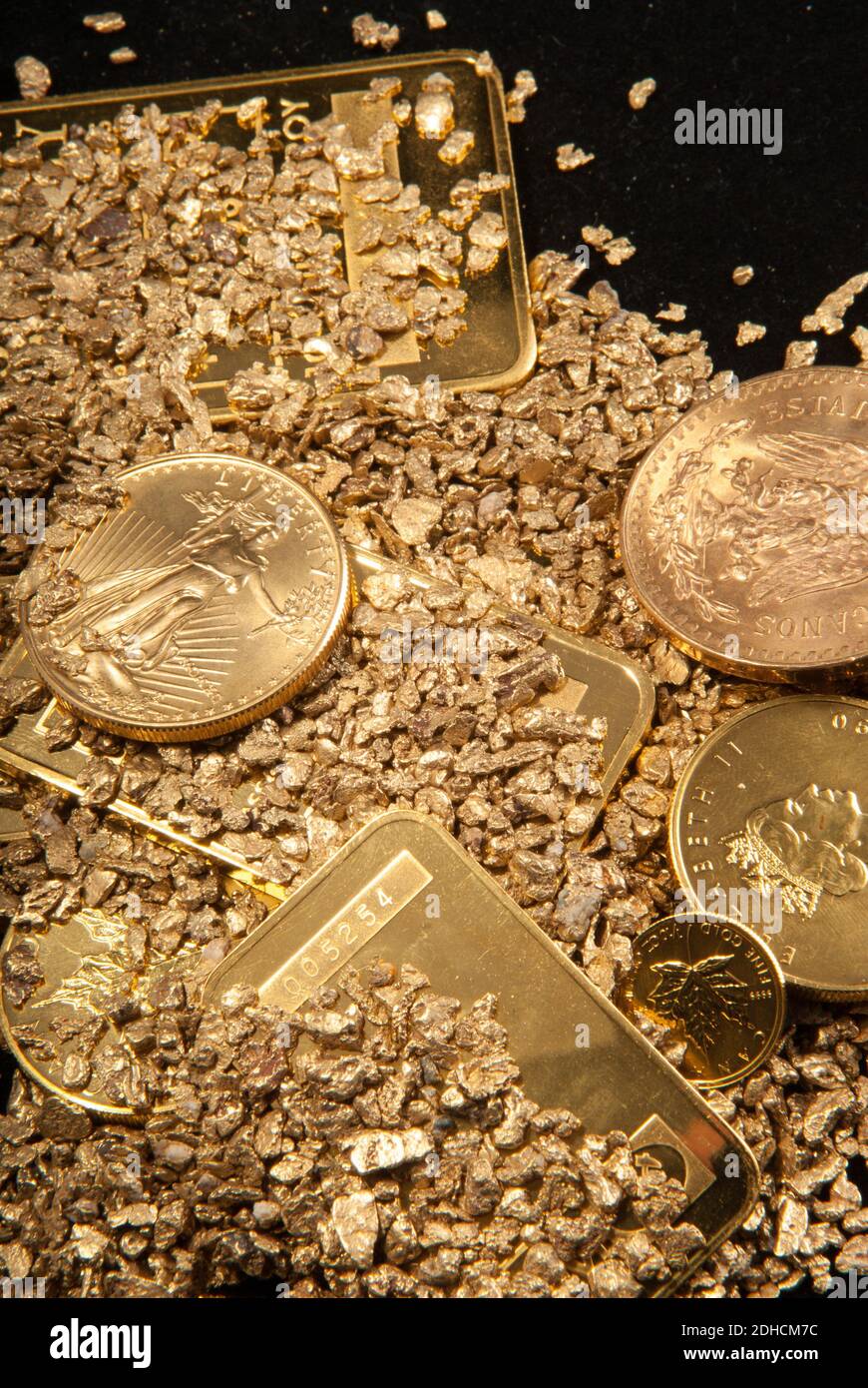 Gold dust treasure hi-res stock photography and images - Alamy
