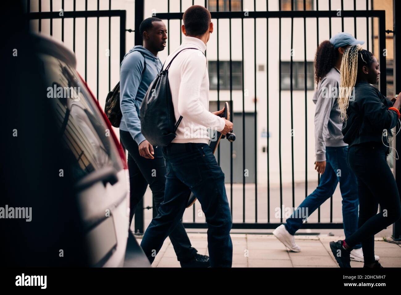 Cool gate hi-res stock photography and images - Alamy