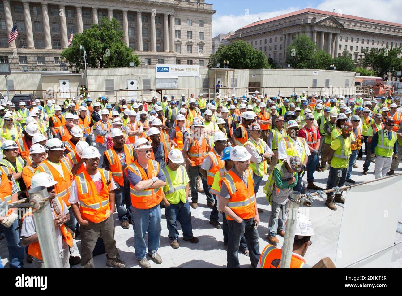 011 05 hi-res stock photography and images - Alamy