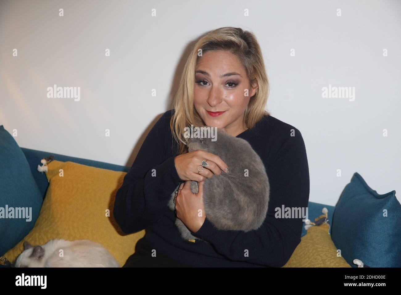 Marilou Berry lors de l'inauguration de l'espace ephemere de culture feline 'Chat ! by Royal ...