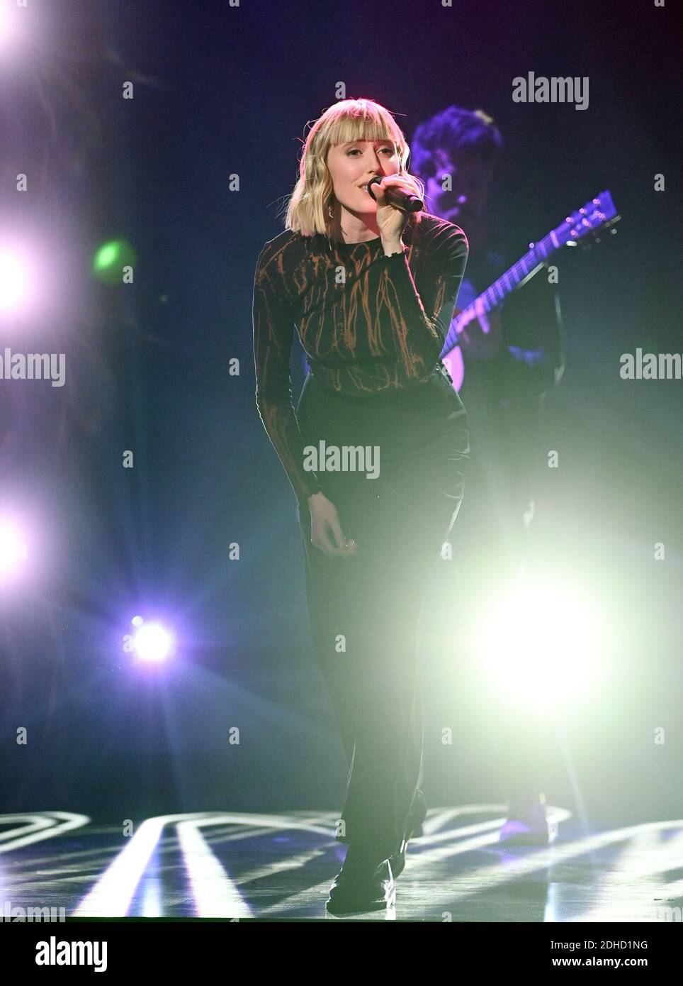 Leipzig, Germany. 10th Dec, 2020. Singer-songwriter Lea is on stage ...