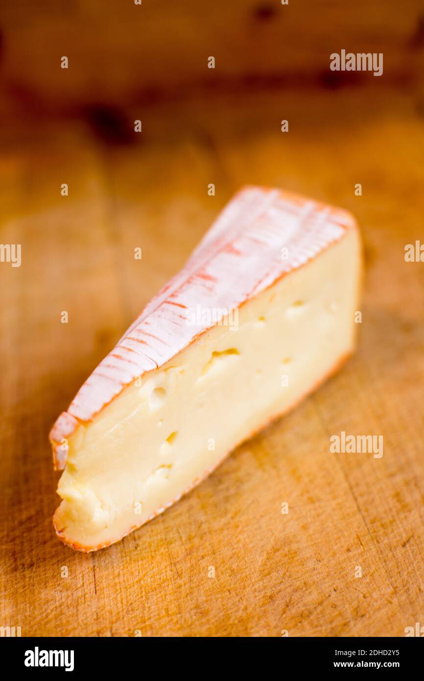 Brie rind hi-res stock photography and images - Alamy