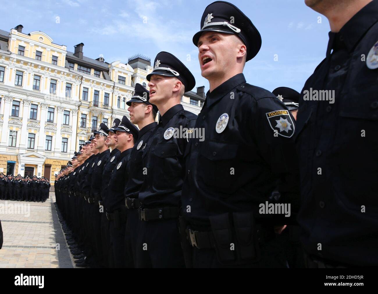 Oath ceremony hi-res stock photography and images - Alamy