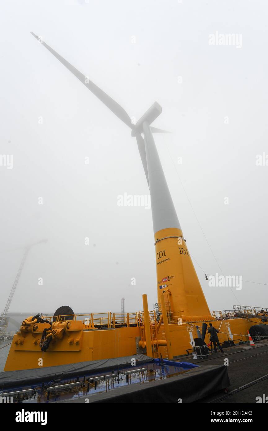 The inauguration of the first floating wind turbine in the Saint ...