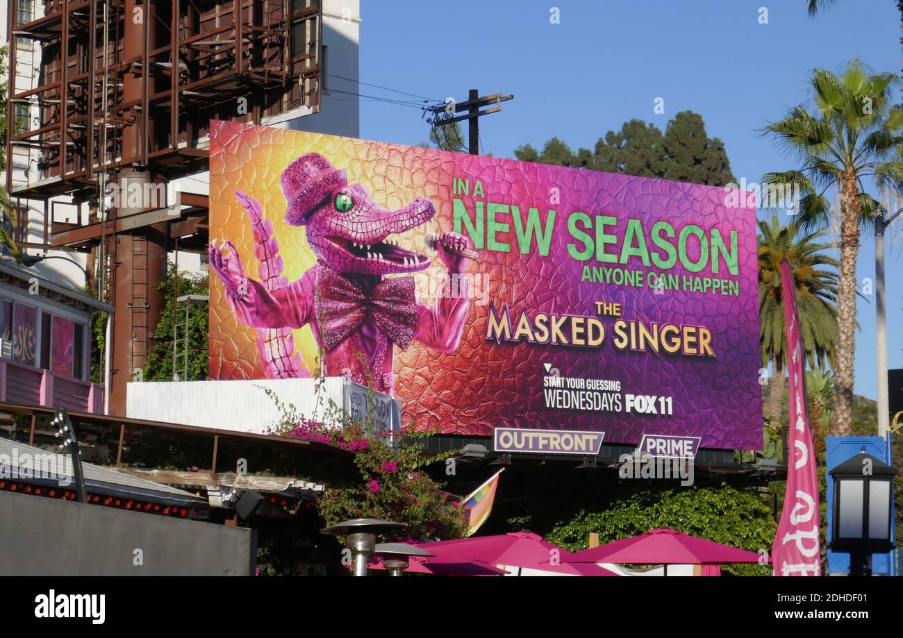 The masked singer us hi-res stock photography and images - Alamy