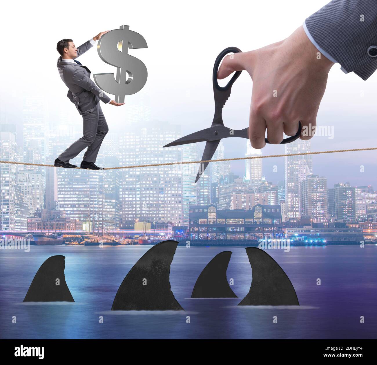 Hand cutting rope in business risk concept Stock Photo - Alamy