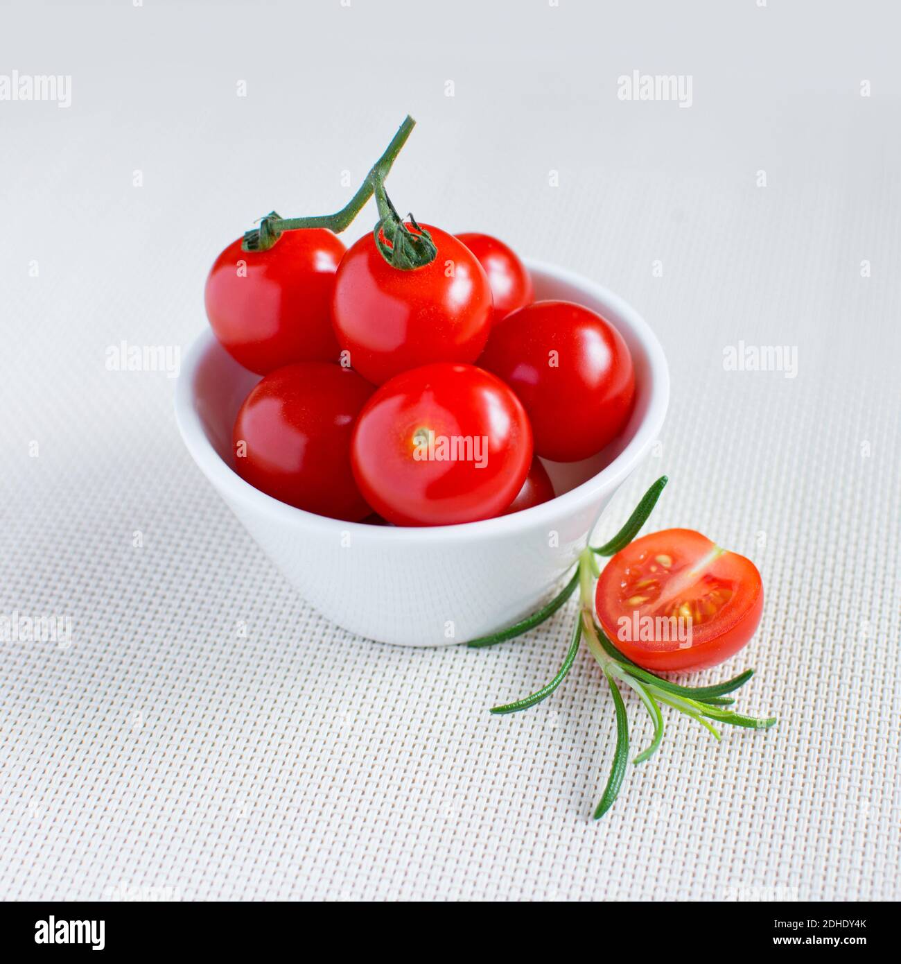 Fresh cherry tomatoes Stock Photo - Alamy