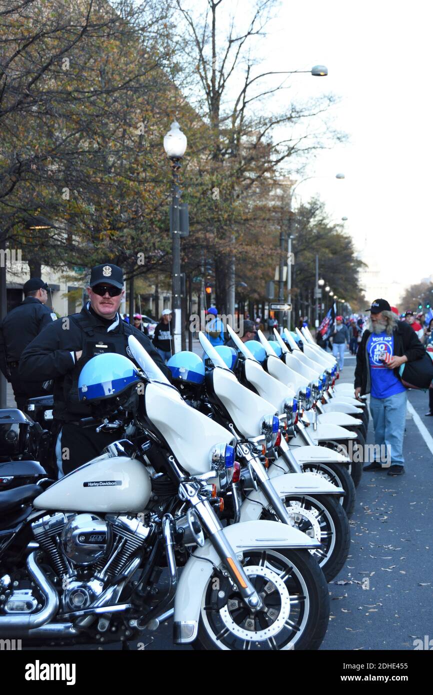 Police motorcycles hi-res stock photography and images - Alamy