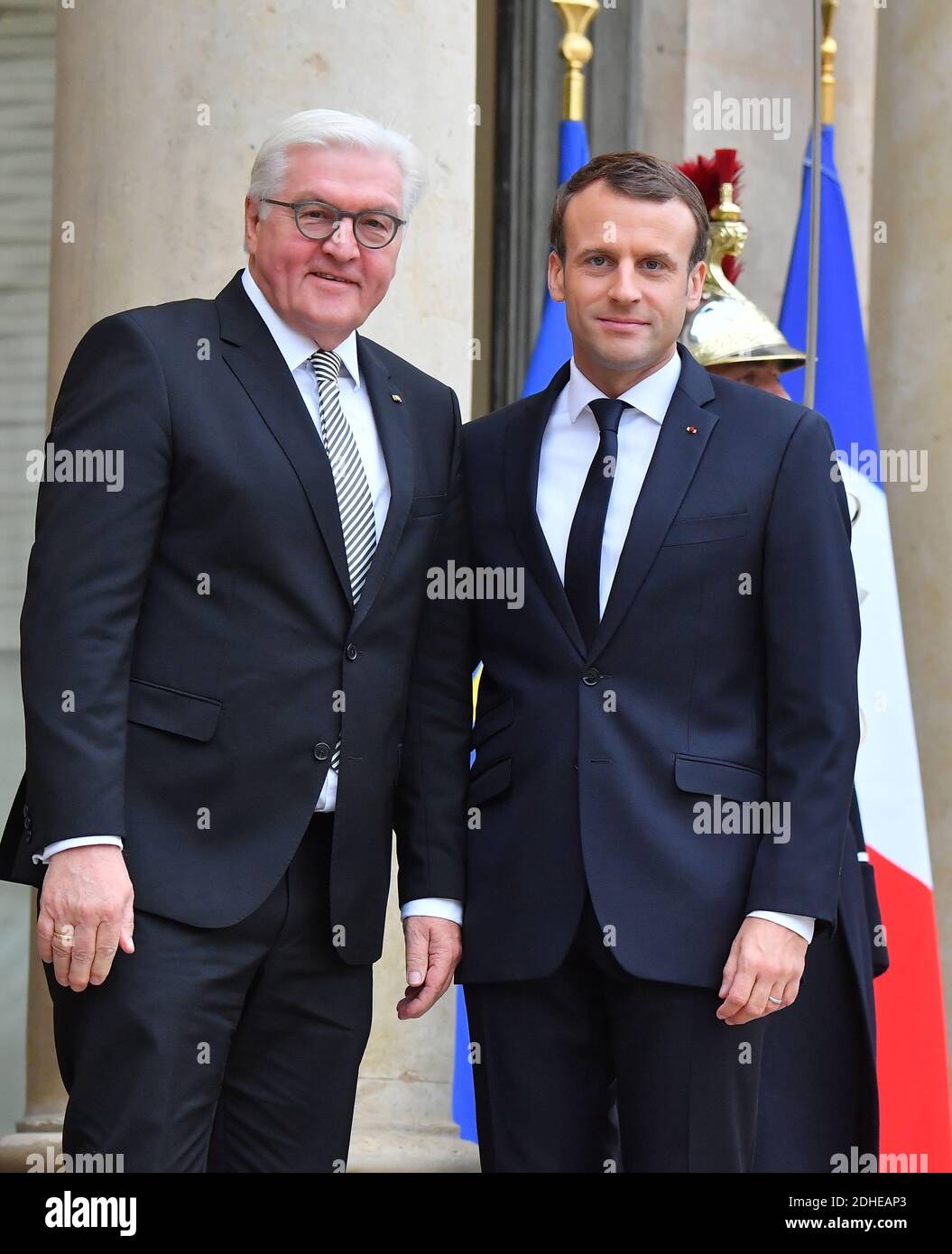 French President Emmanuel Macron welcomes German President Frank-Walter ...