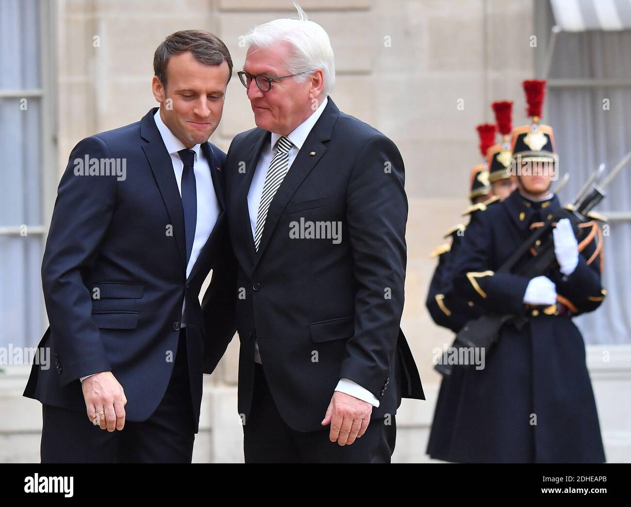 French President Emmanuel Macron welcomes German President Frank-Walter ...