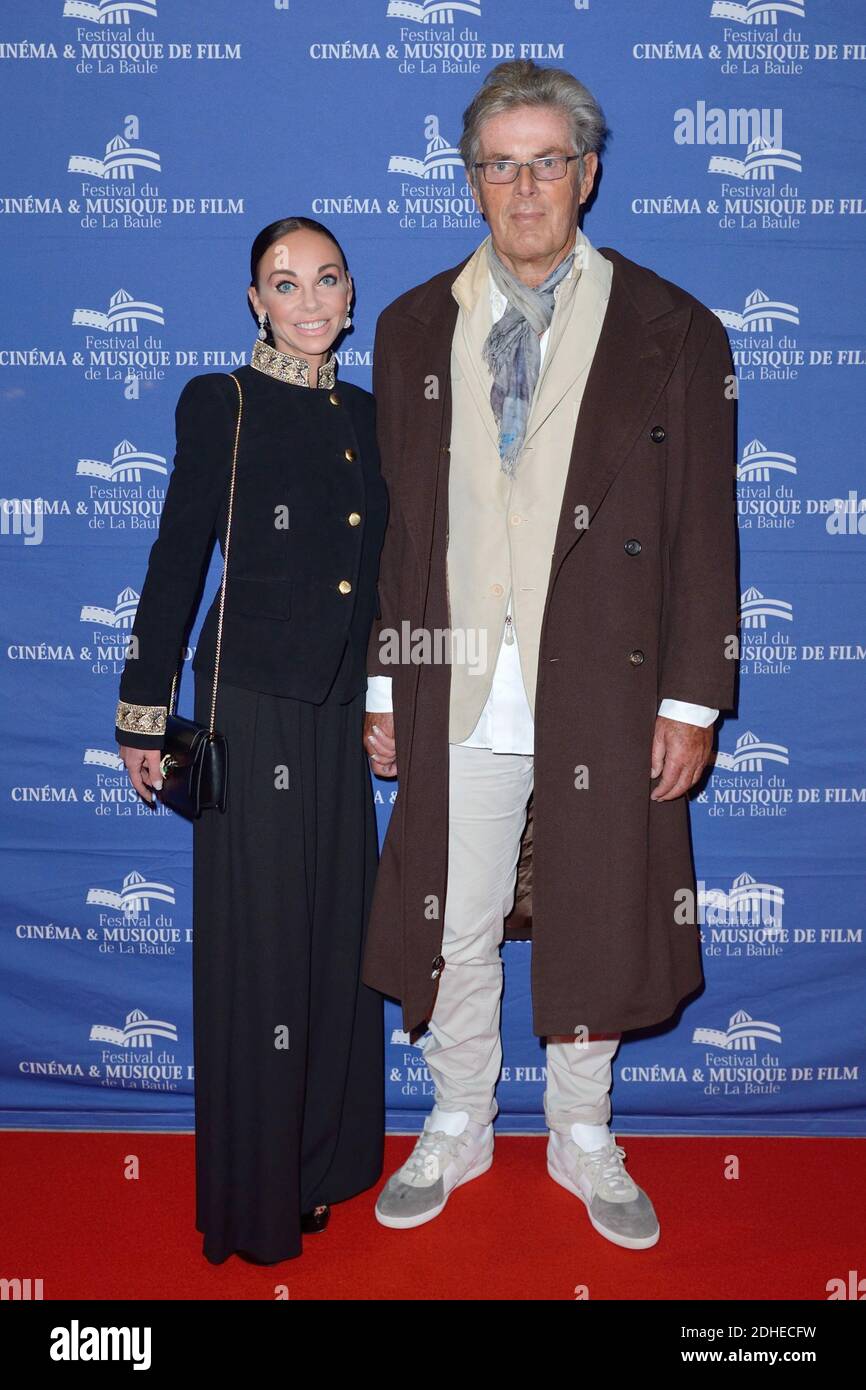 Dominique Desseigne et Alexandra Cardinale assistent au Photocall de ...