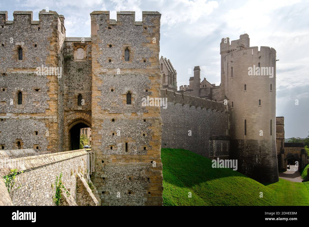 The beautiful ancient Arundel castle and cathedral during daylight ...