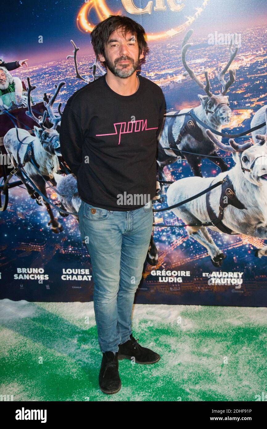 Thomas VDB Aka Thomas Vandenberghe arriving at 'Santa & Cie' Paris film ...