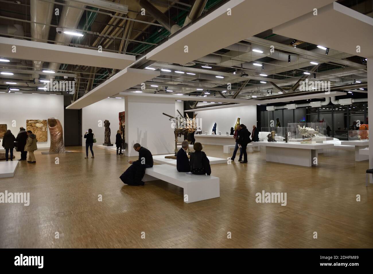 Retrospective du sculpteur Cesar au Centre Pompidou a Paris, France, le ...