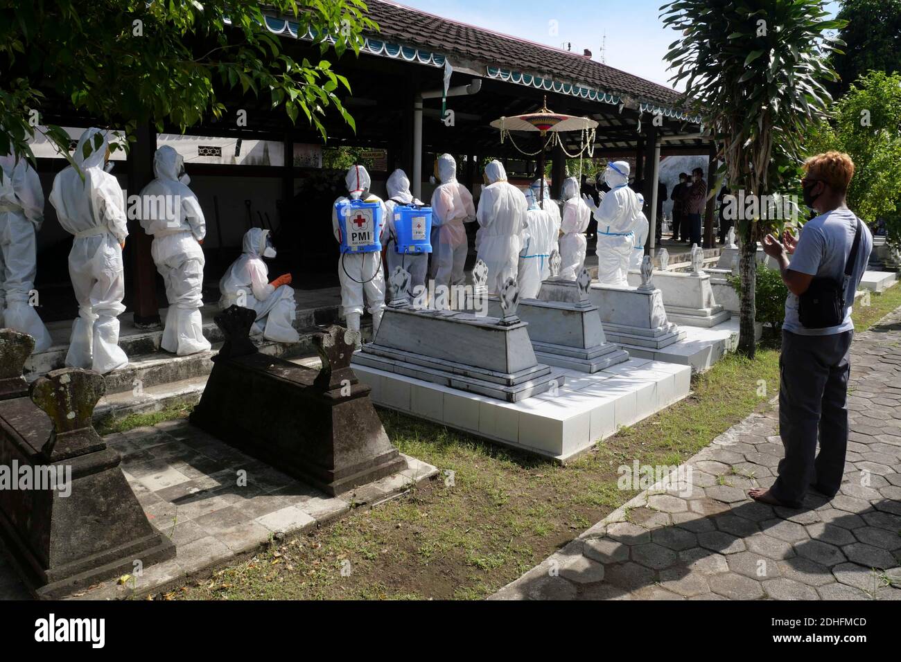 Yogyakarta, Indonesia. 09th Dec, 2020. Officers wearing personal ...