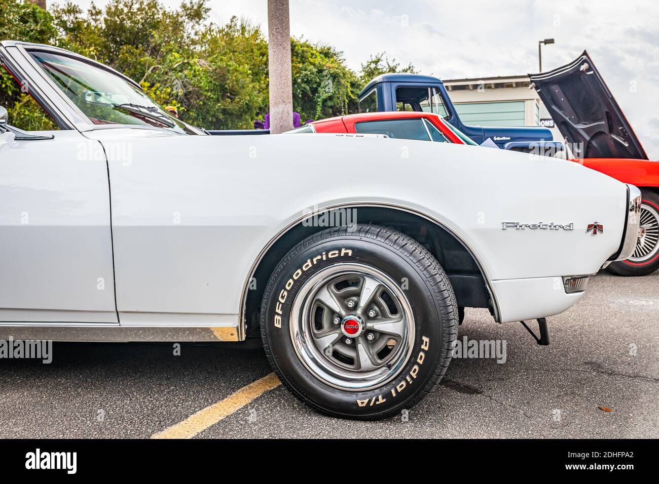 1968 pontiac firebird hi-res stock photography and images - Alamy
