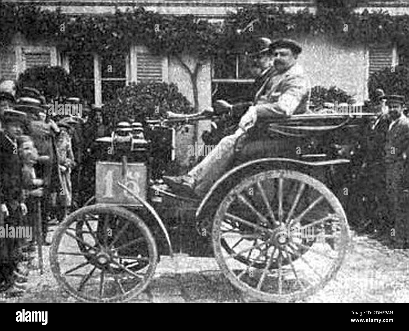 La Panhard & Levassor n°15 d'Émile Levassor en 1894 (Paris-Rouen Stock ...