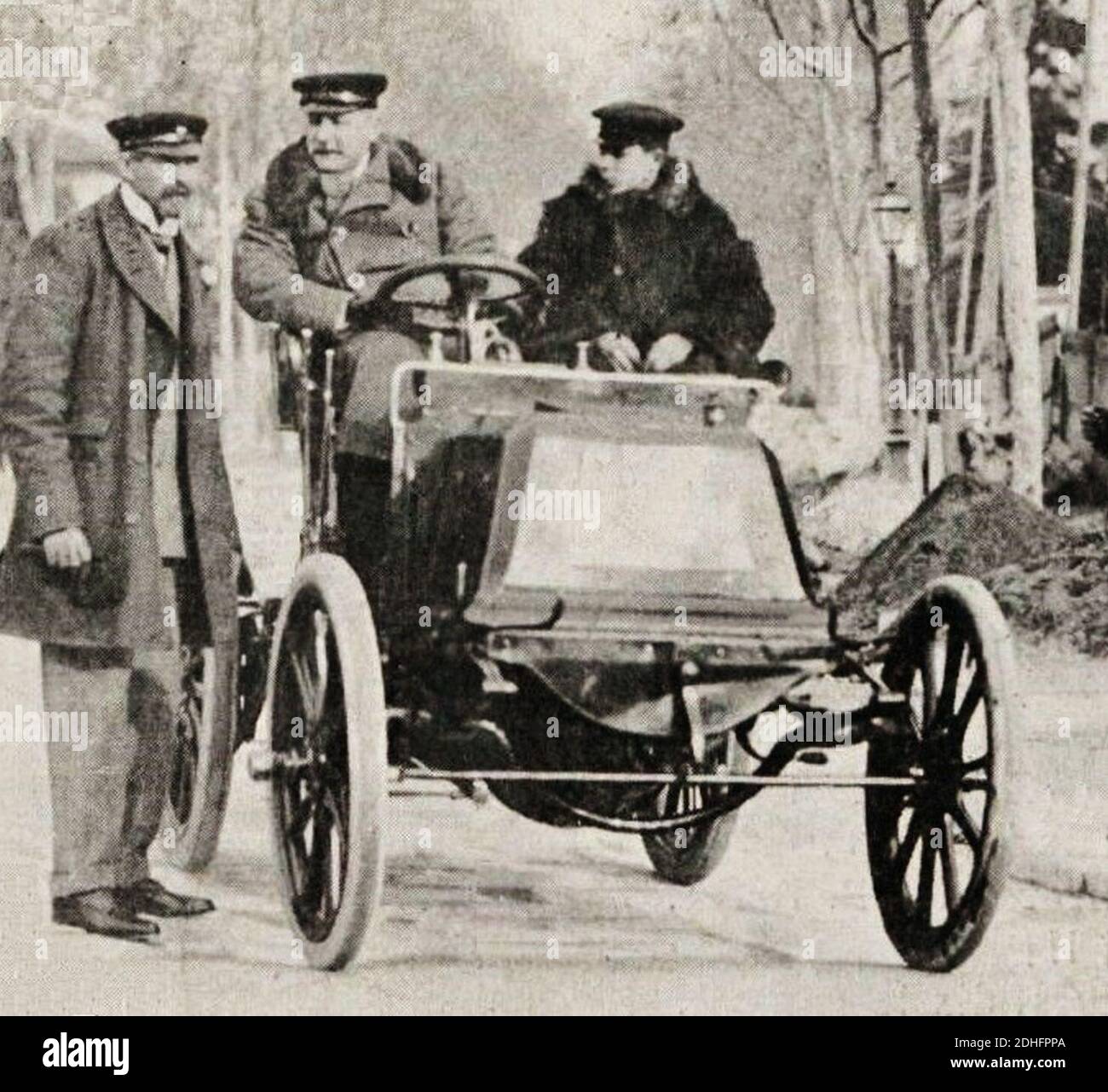 1900 coupe hi-res stock photography and images - Alamy