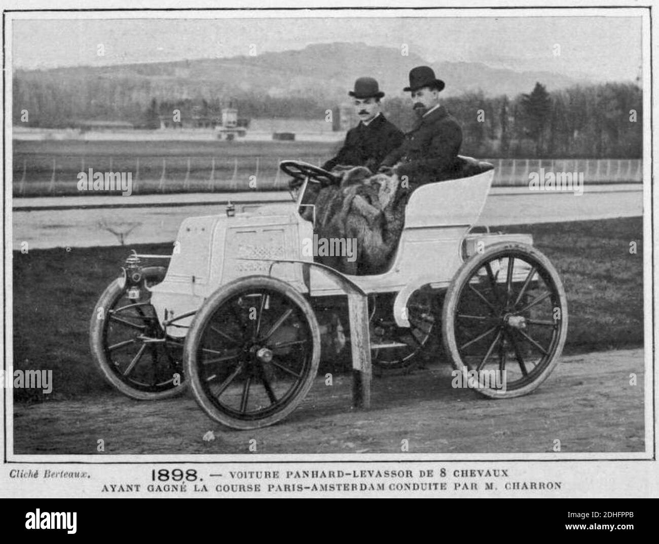 1898 panhard et levassor hi-res stock photography and images - Alamy