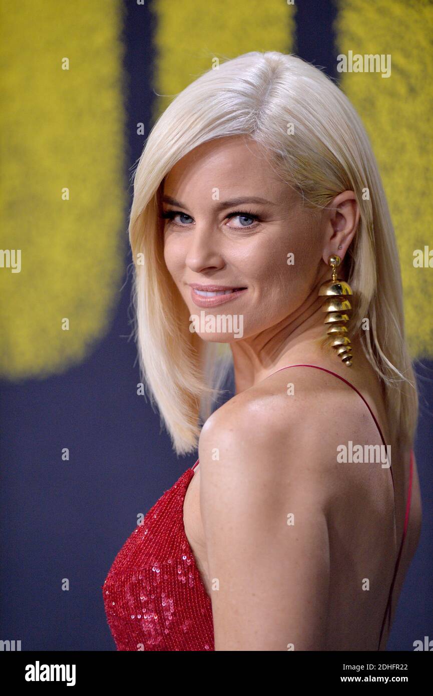 Elizabeth Banks attends the premiere of Universal Pictures' 'Pitch ...