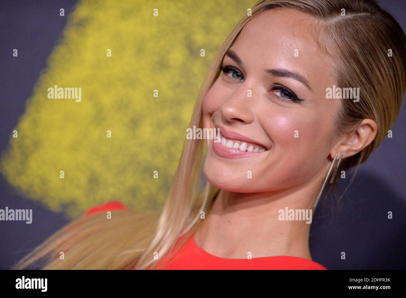 Alexis Knapp attends the premiere of Universal Pictures' 'Pitch Perfect ...