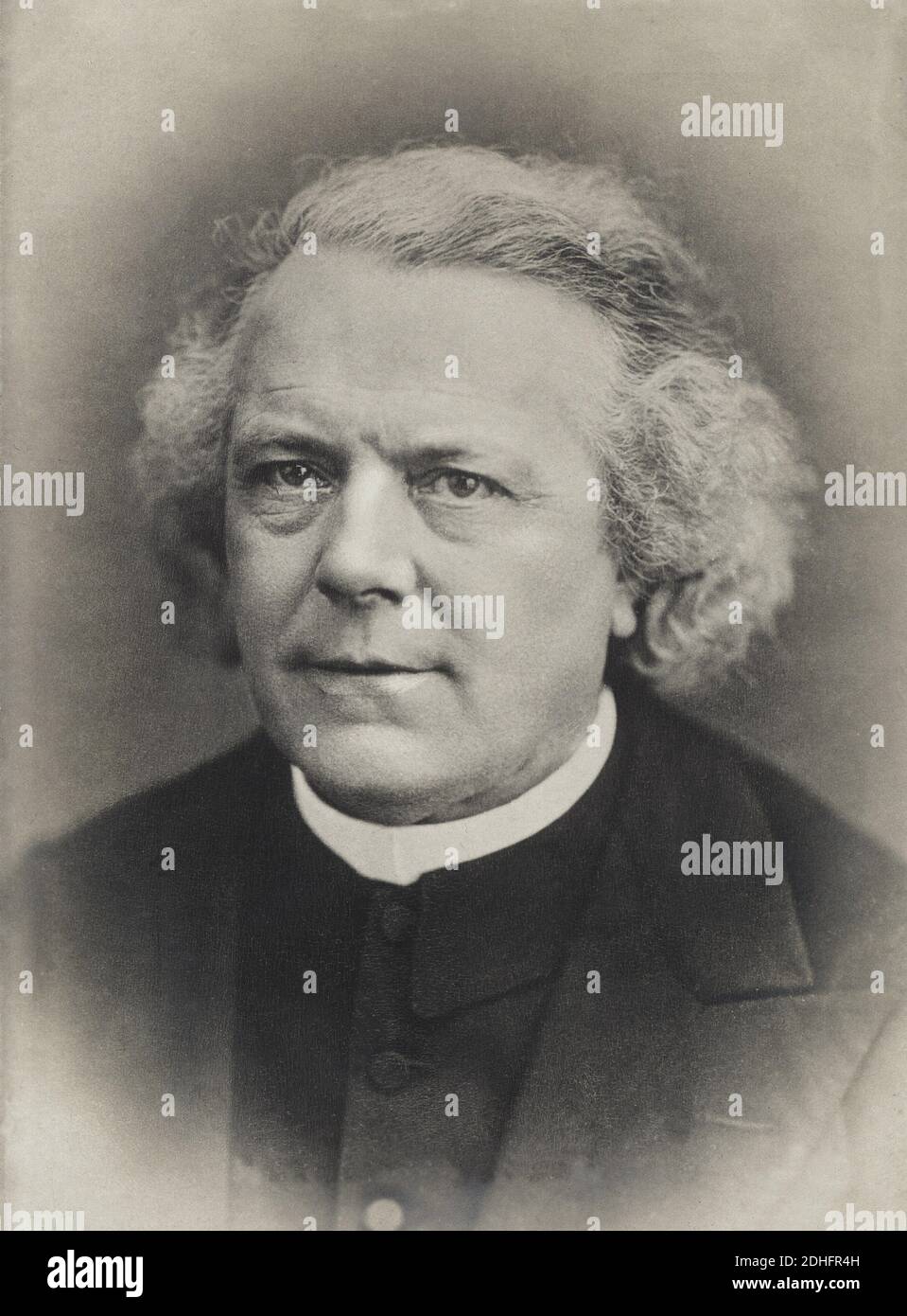 Collar religioso hi-res stock photography and images - Alamy