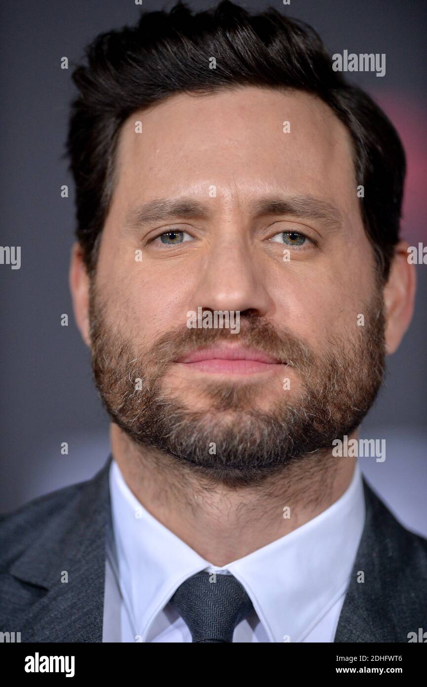 Édgar Ramírez attends the Premiere of Netflix's 'Bright' at Regency ...