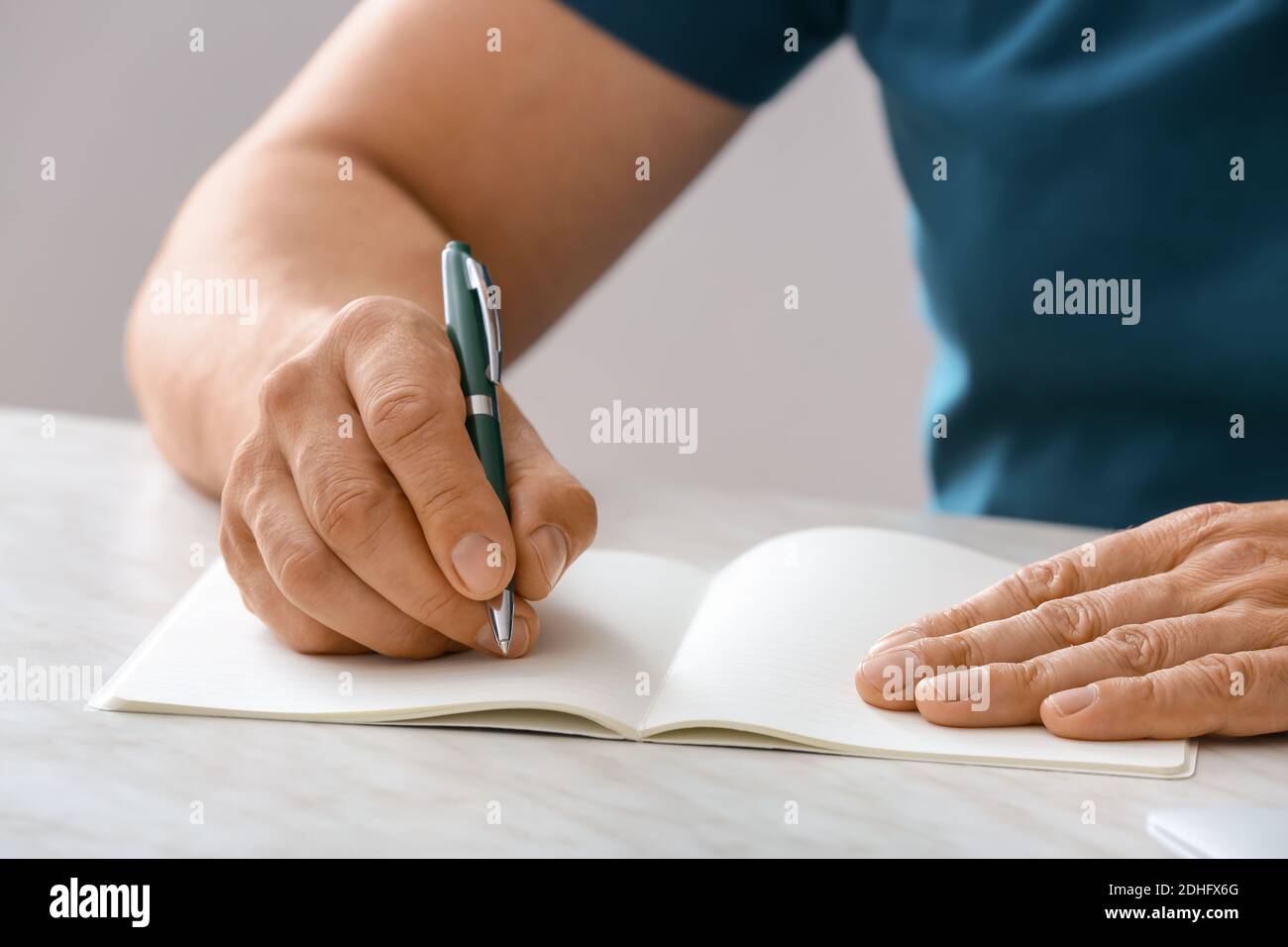 Handwriting text writing distance hi-res stock photography and images ...