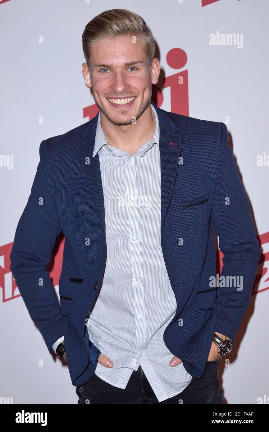 Tom Diversy (Les 10 Couples Parfaits) assiste a la conference de presse ...