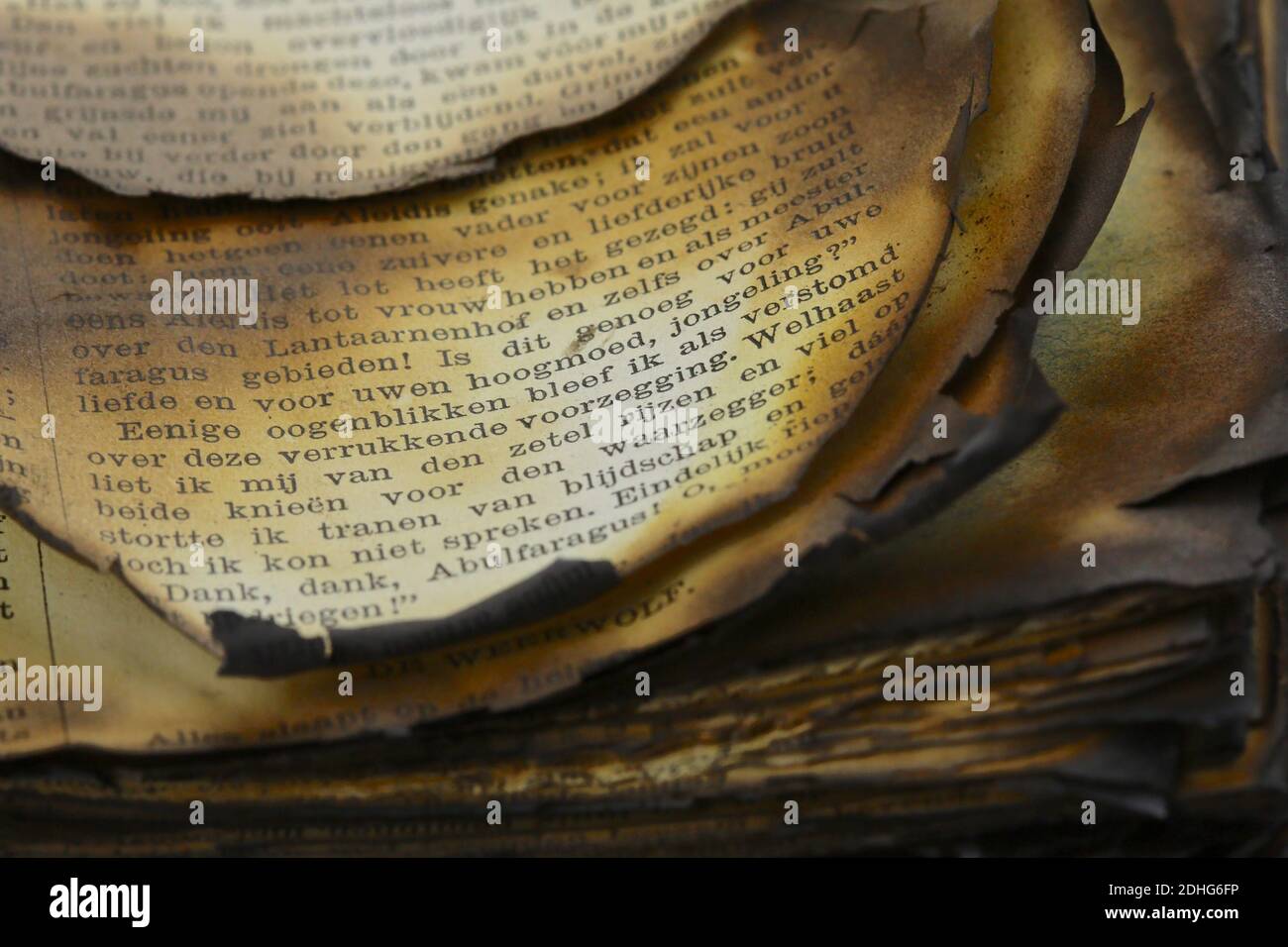 Book pag hi-res stock photography and images - Alamy