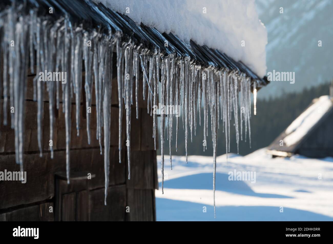 Hanging by the edge hi-res stock photography and images - Alamy
