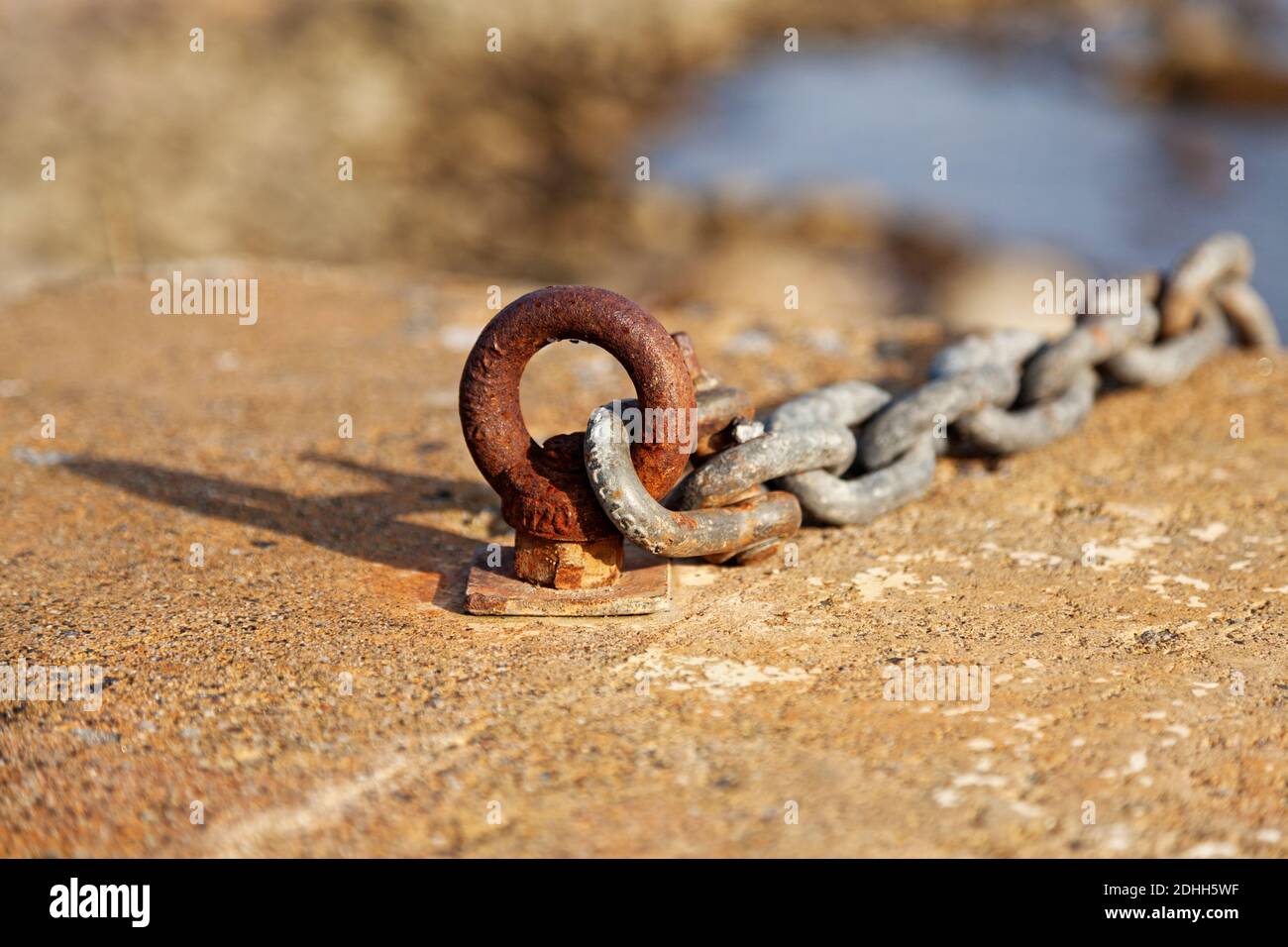anchor hook and chain for boat Stock Photo - Alamy