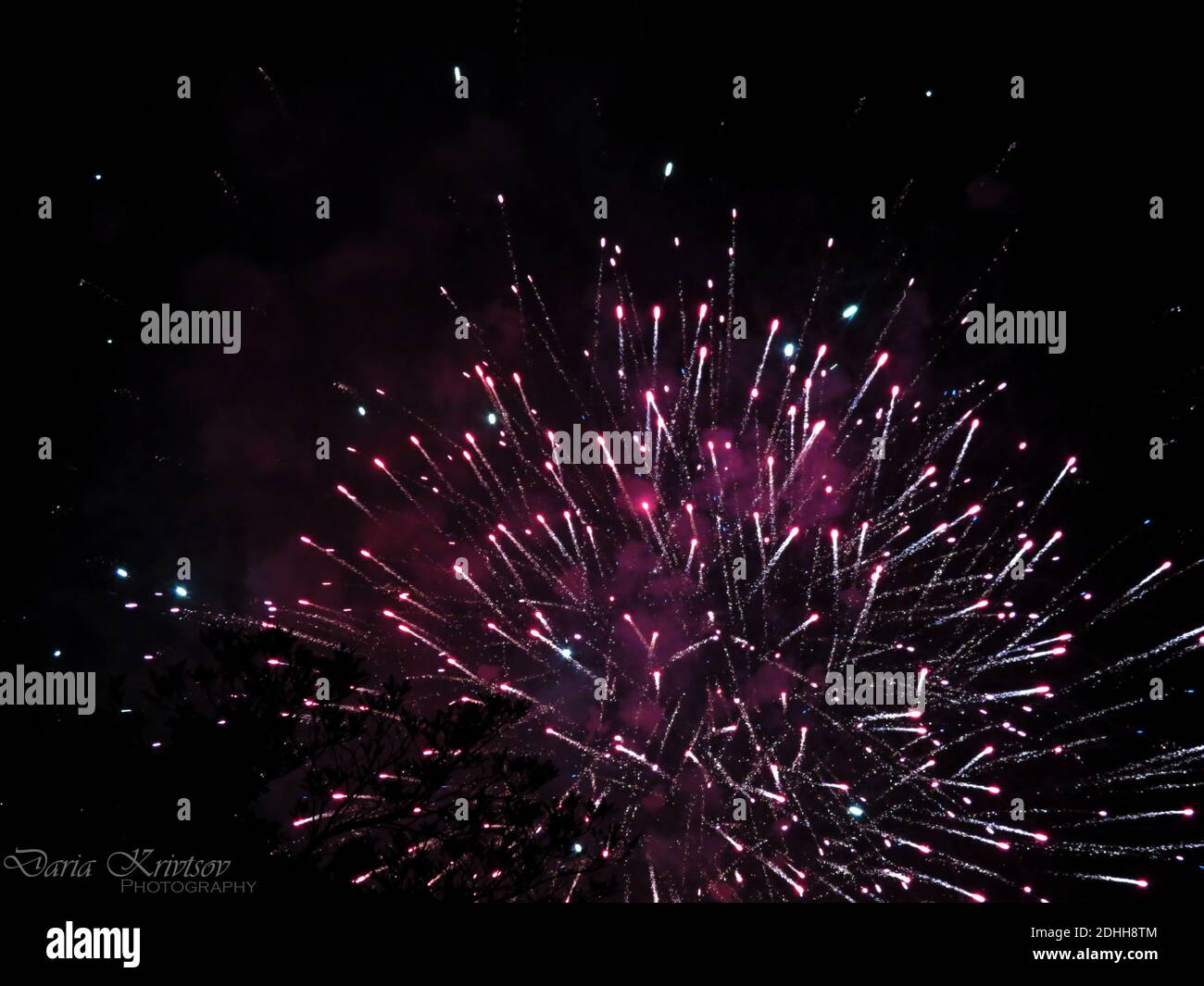 RA'ANANA, ISRAEL - Apr 19, 2013: Fireworks on independence day in ...