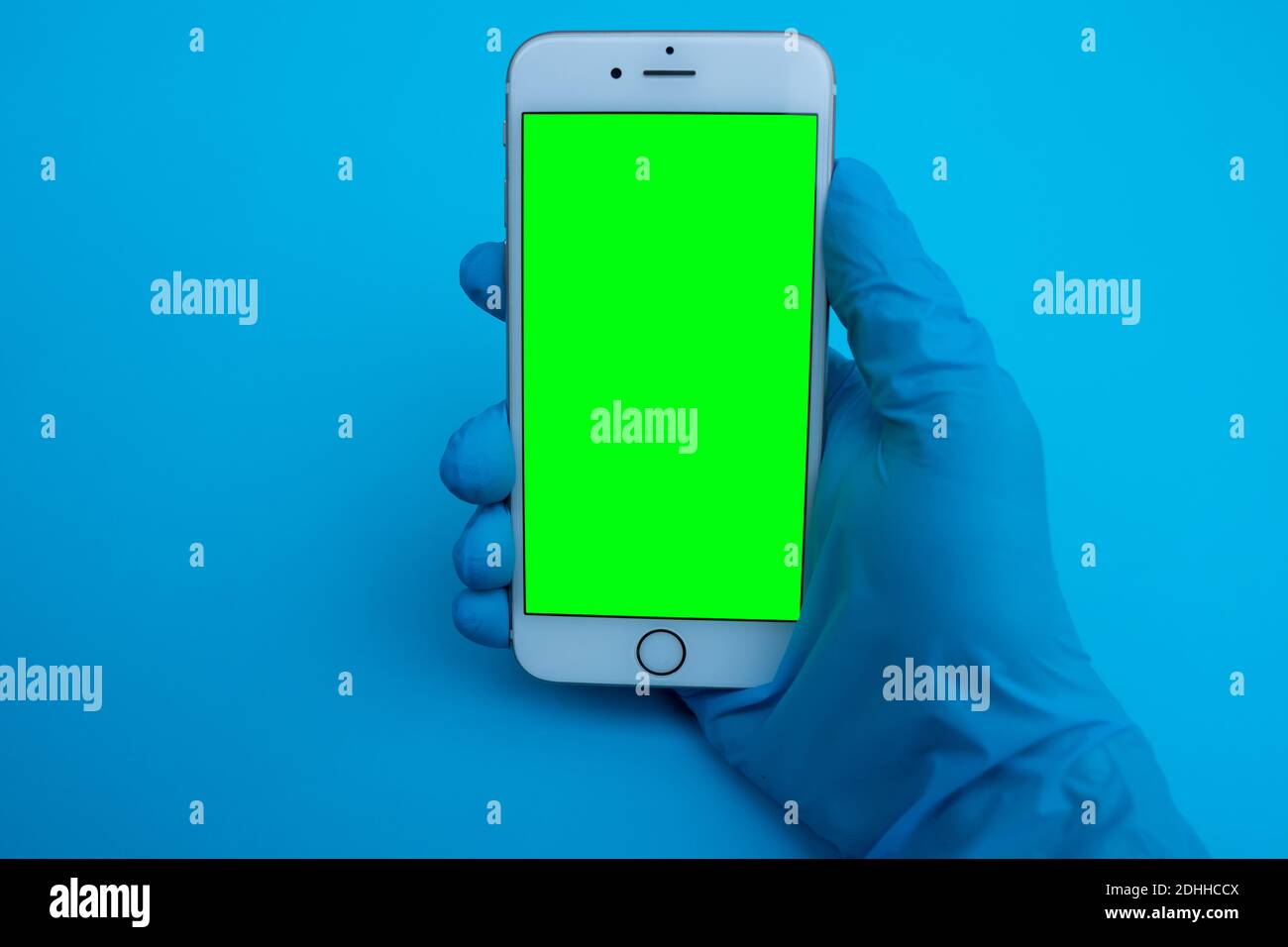 Green screen smartphone hand using hi-res stock photography and images ...