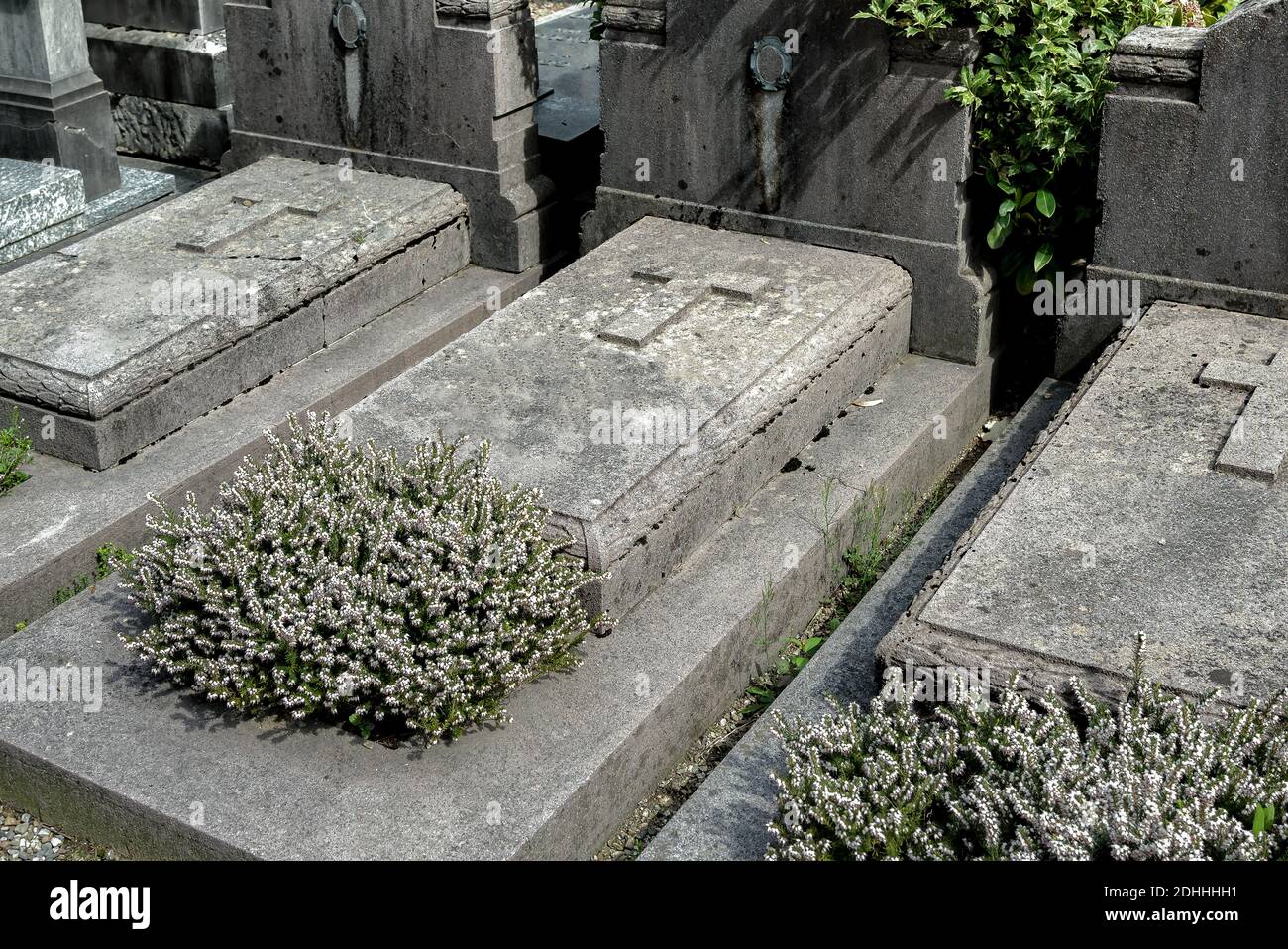 Catholic cemetery hi-res stock photography and images - Alamy