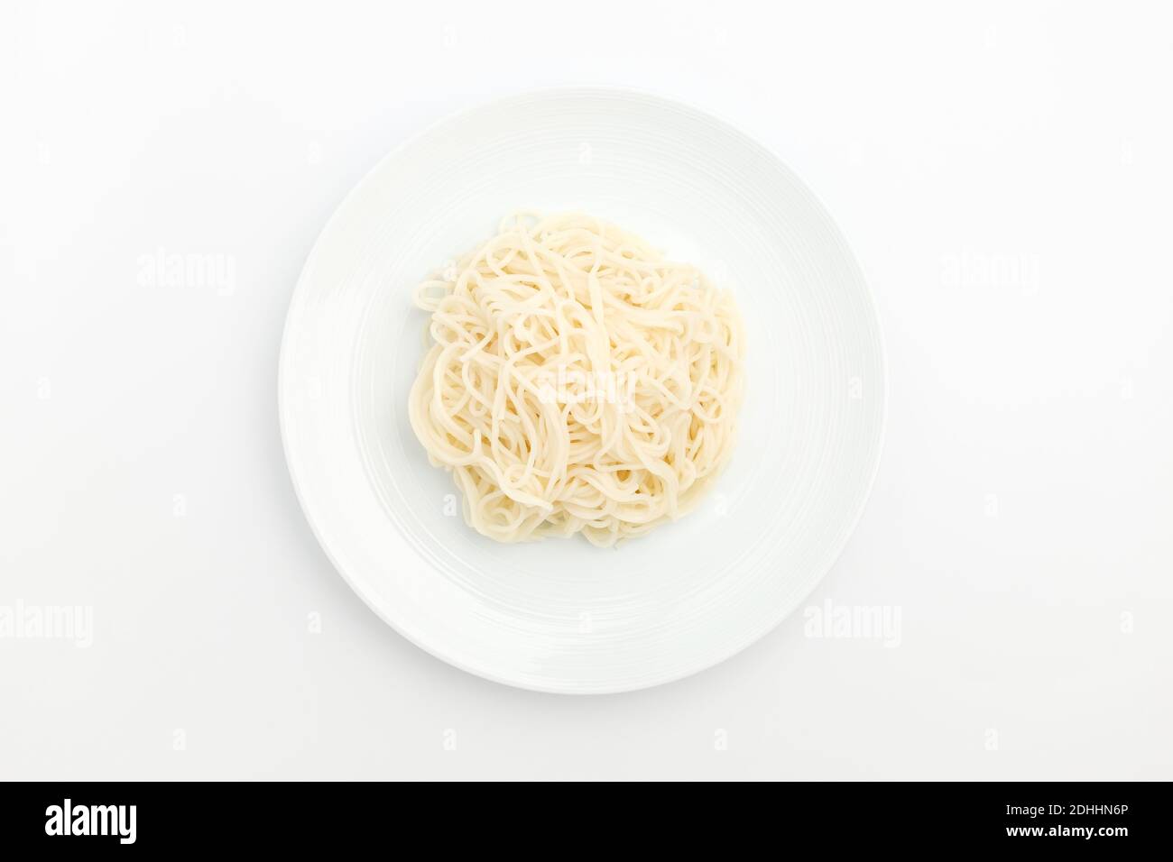 White noodles hi-res stock photography and images - Alamy