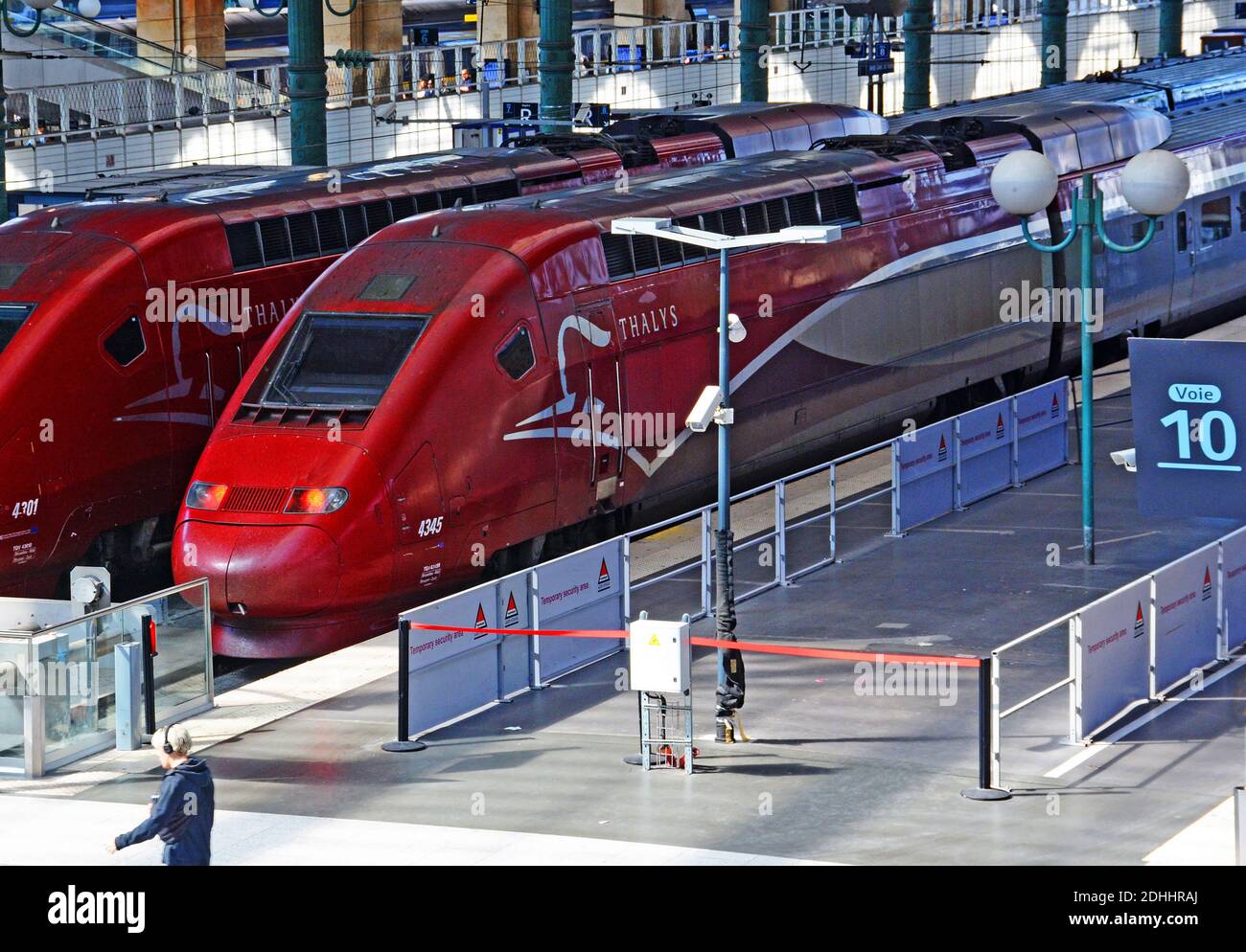 Thalis trains in North Railway Station, Paris, Ile-de-France, France ...