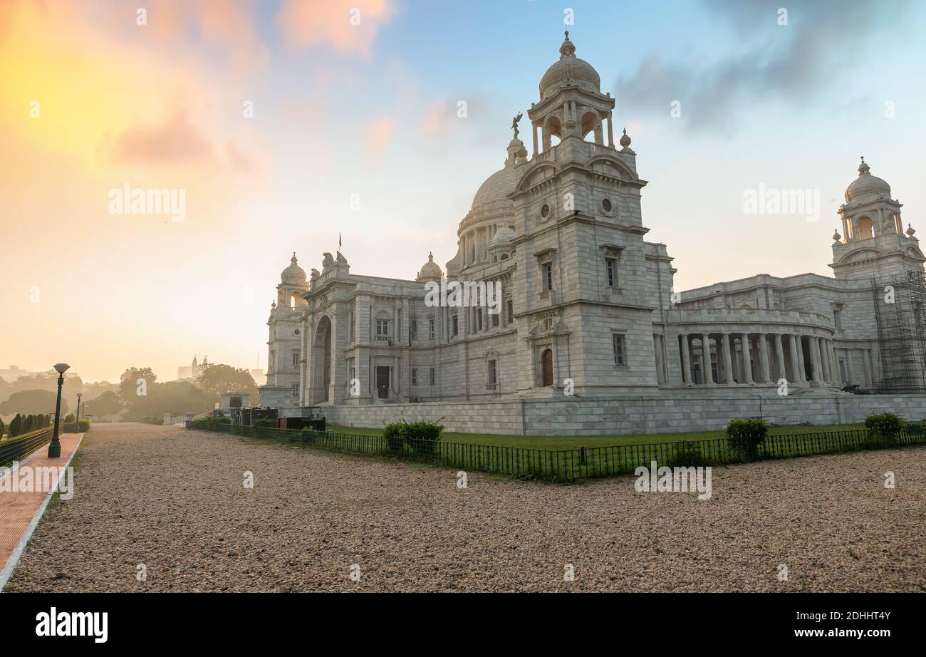 Victoria Memorial Kolkata ancient colonial architecture at sunrise ...