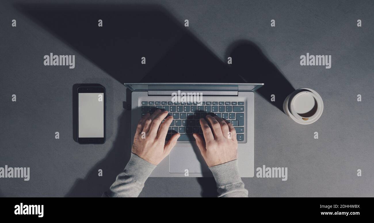 Empty desktop hi-res stock photography and images - Alamy