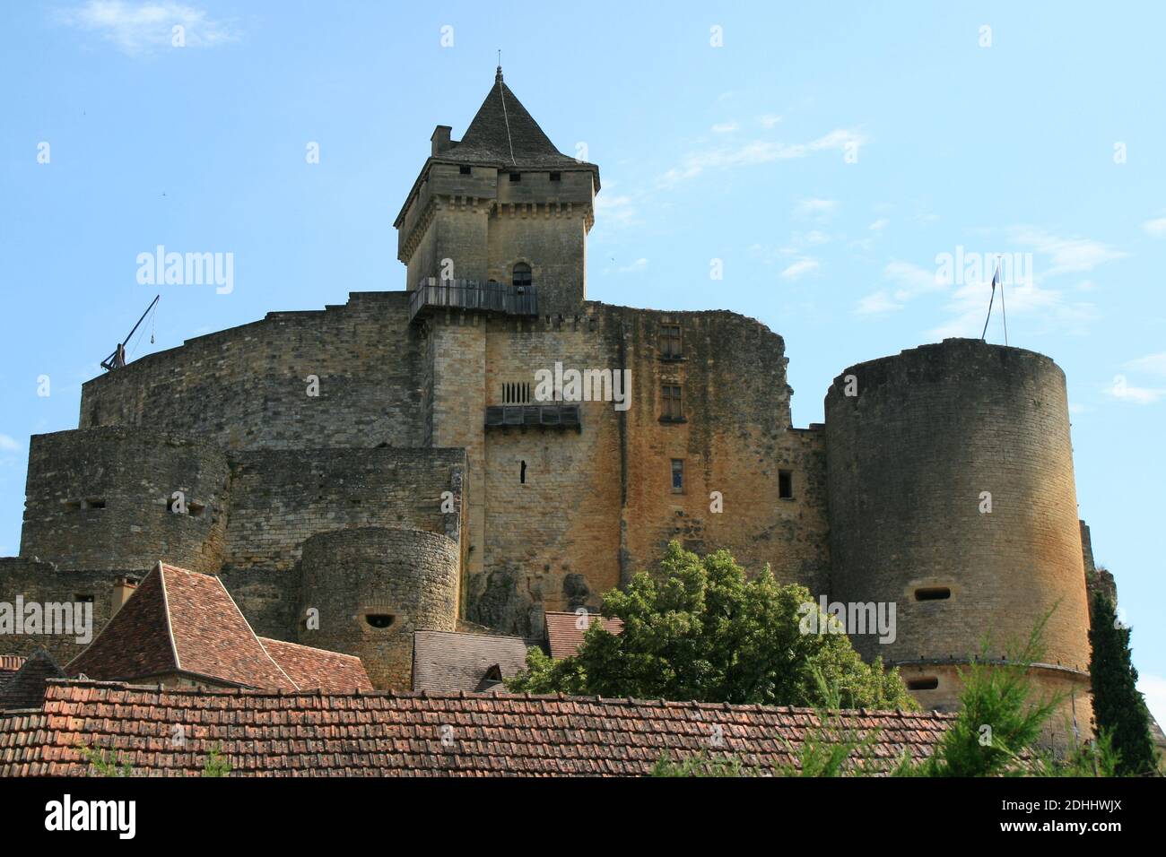 castle in castelnaud-la-chapelle in france Stock Photo - Alamy