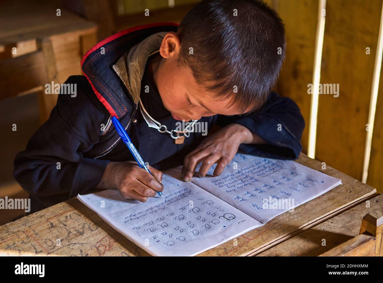 Vietnam. North Vietnam. Sapa area. Black Hmong ethnic group kids at ...
