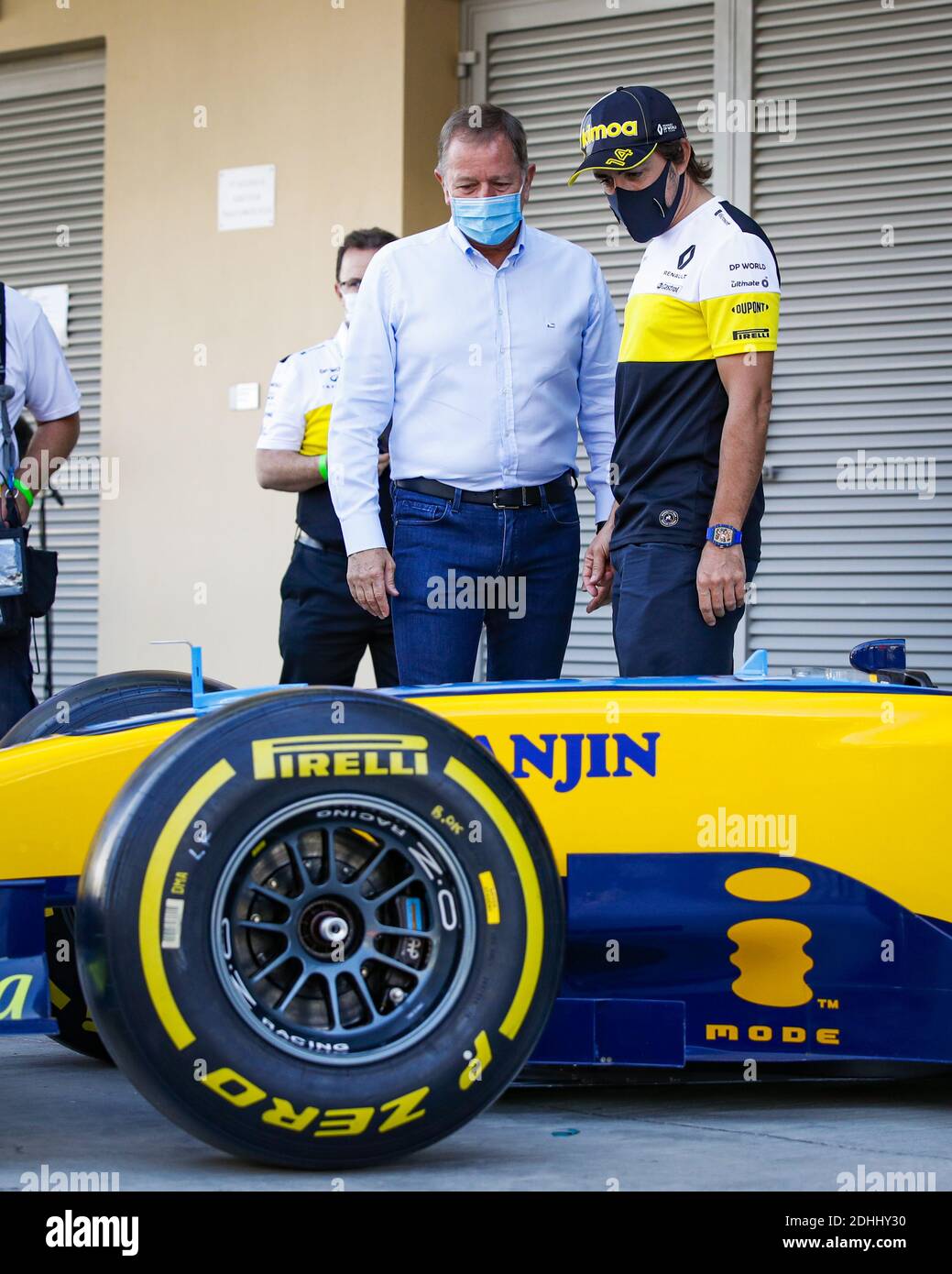 Sky sports f1 commentator hi-res stock photography and images - Alamy