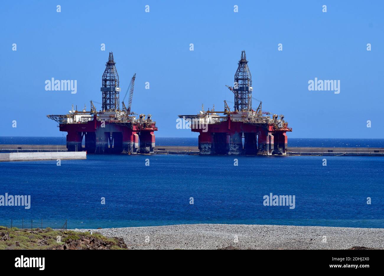 Spain, Canary Islands, Tenerife, offshore platform for oil and gas ...