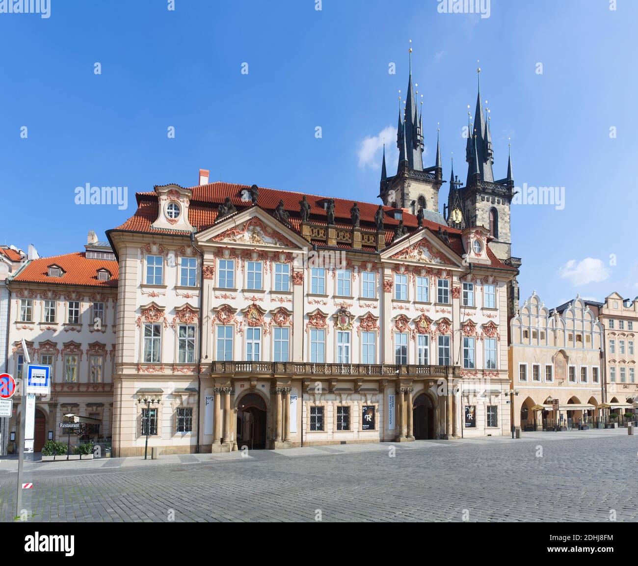 Architecture without people hi-res stock photography and images - Alamy