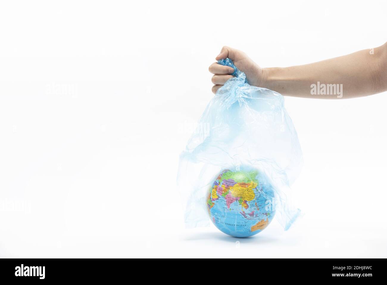 Removing rubbish bag from waste hi-res stock photography and images - Alamy